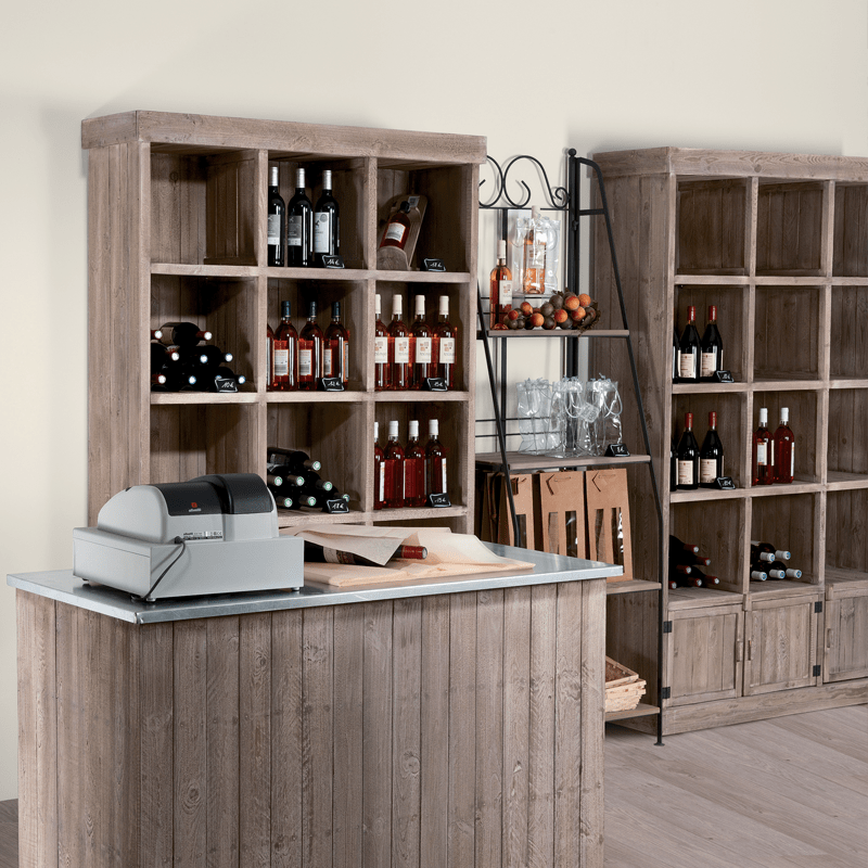 Butikkinnredning. Vi leverer komplette innredninger